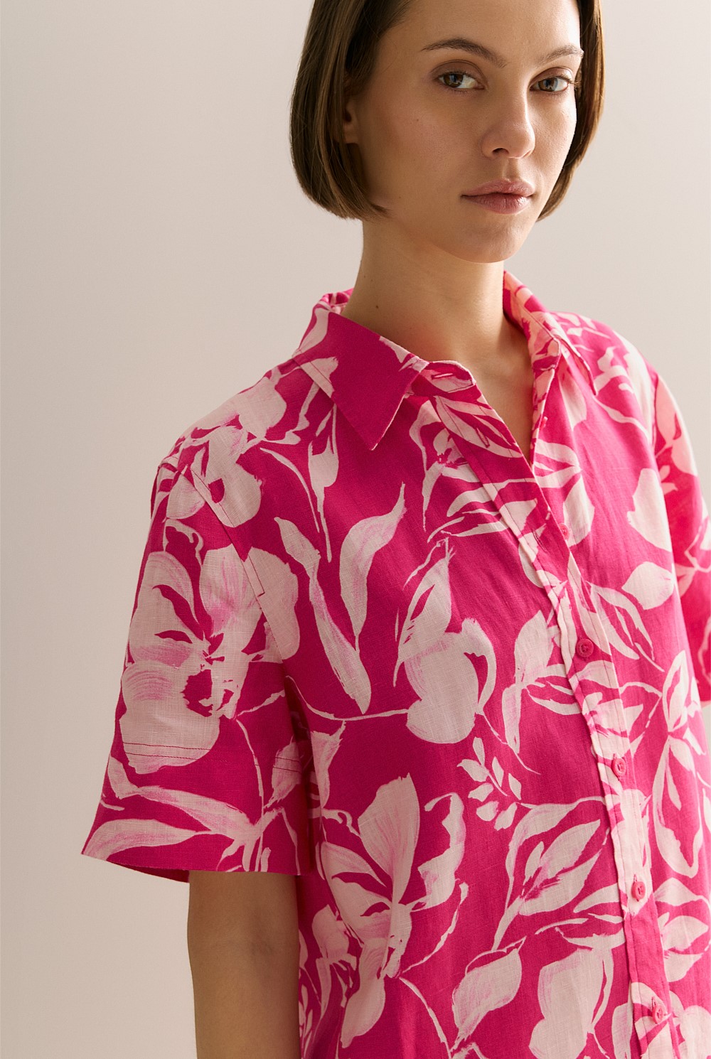 Fuchsia Linen Floral Button Through Short Sleeve Shift Dress Fuchsia Linen Floral Button Through Short Sleeve Shift Dress